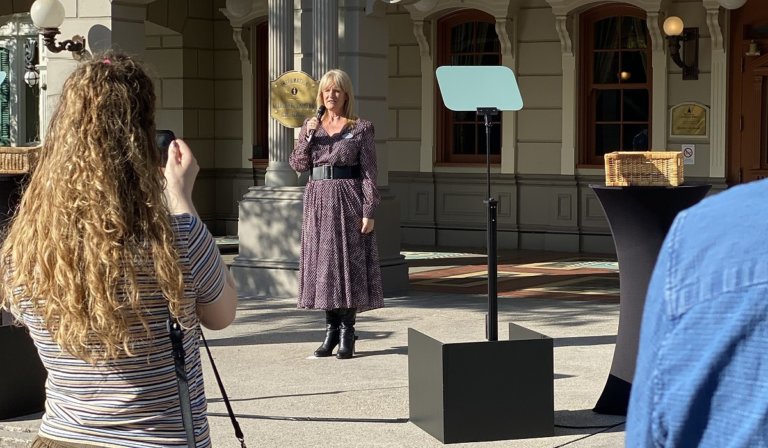 Disneyland Paris präsentiert Corona Schutzmaßnahmen erstmals der ...