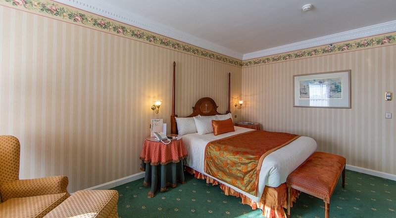 Castle Club und Suiten im Disneyland Hotel