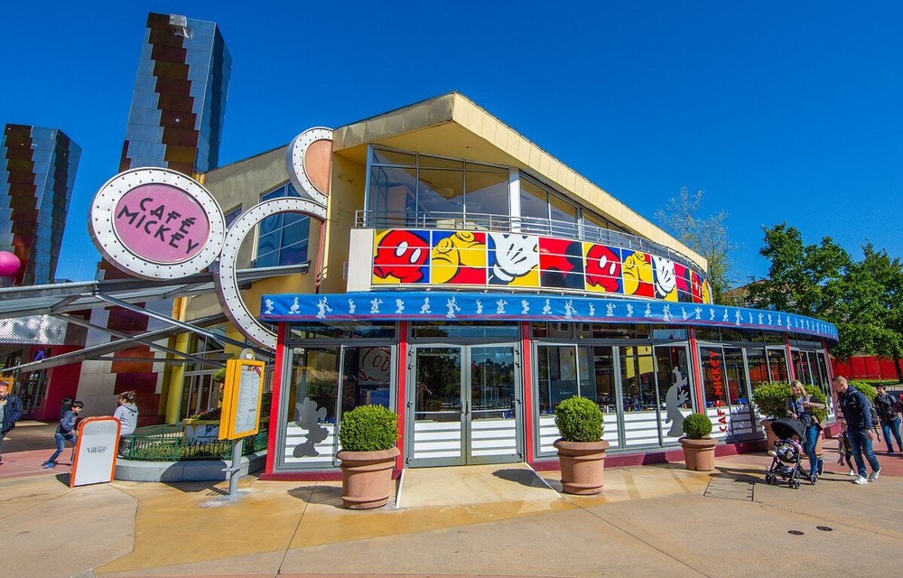 Cafe Mickey - Restaurant im Disneyland Paris mit Micky Maus