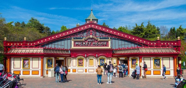 Meet Mickey Mouse - Triff Micky Maus im Disneyland Paris